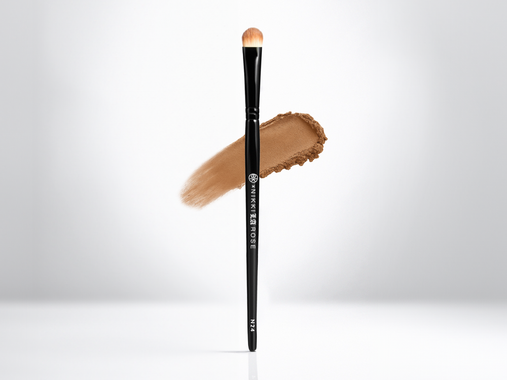Nikki La Rose N24 Small Packer Brush